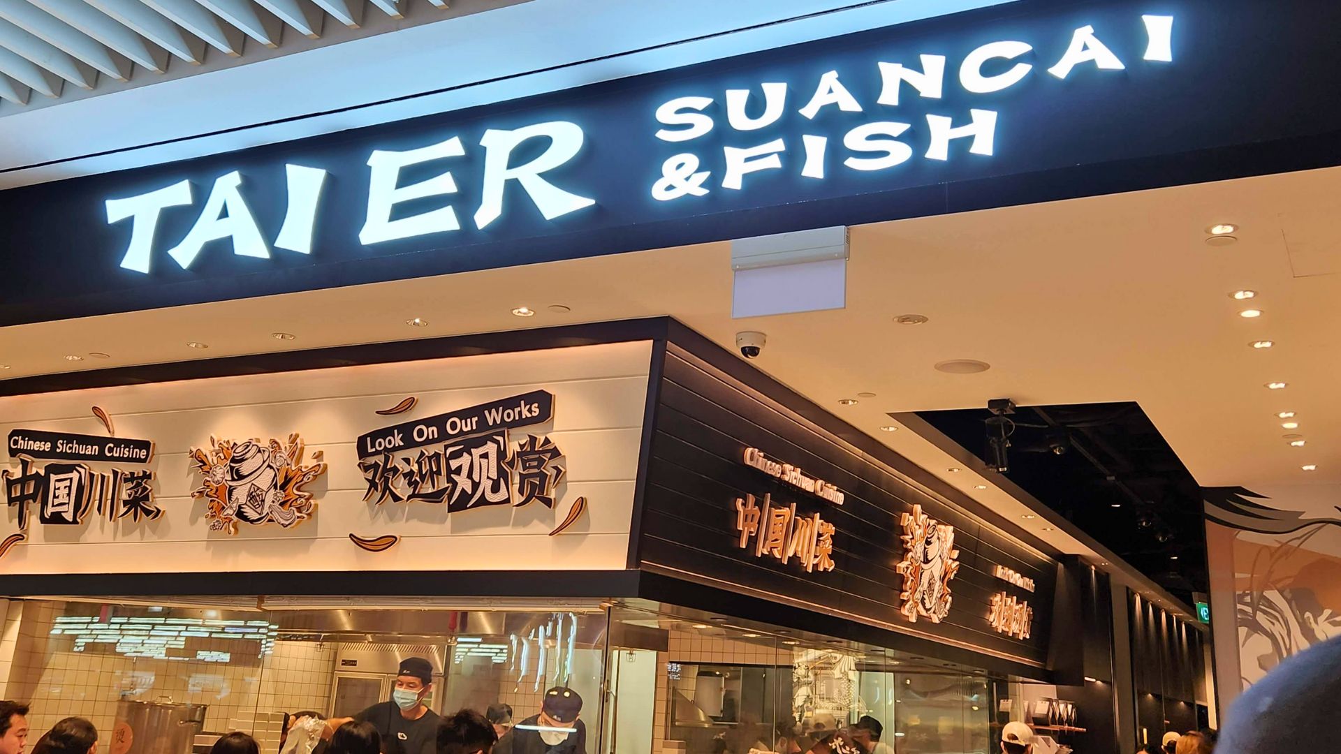 Brandy Melville Singapore Location & Opening Hours